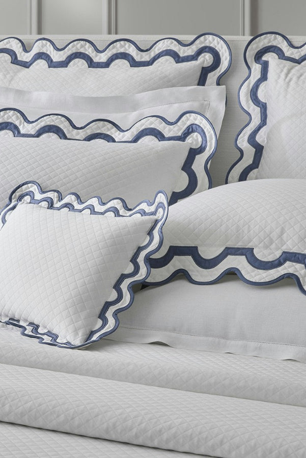 Matouk | Duma Diamond Pillowcase - Pair | Gattles Fine Linens – Gattle's